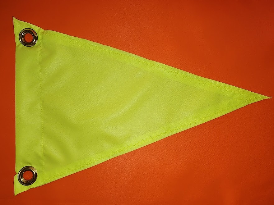 LIME SQUEEZE TRIANGLE GROMMETS